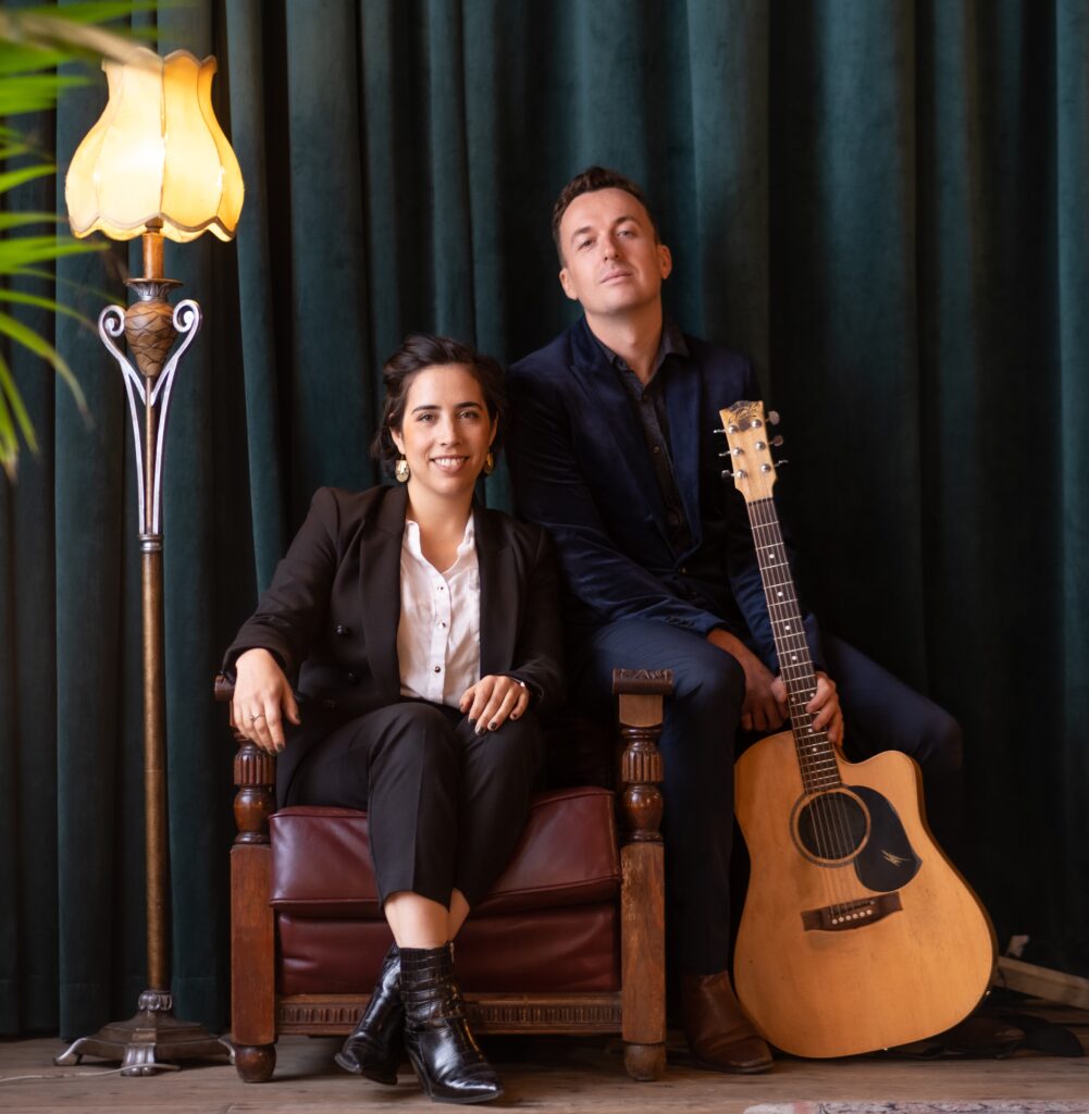 Artoir Acoustic Duo | Melbourne Duo Hire | Acoustic Duo with vocal
